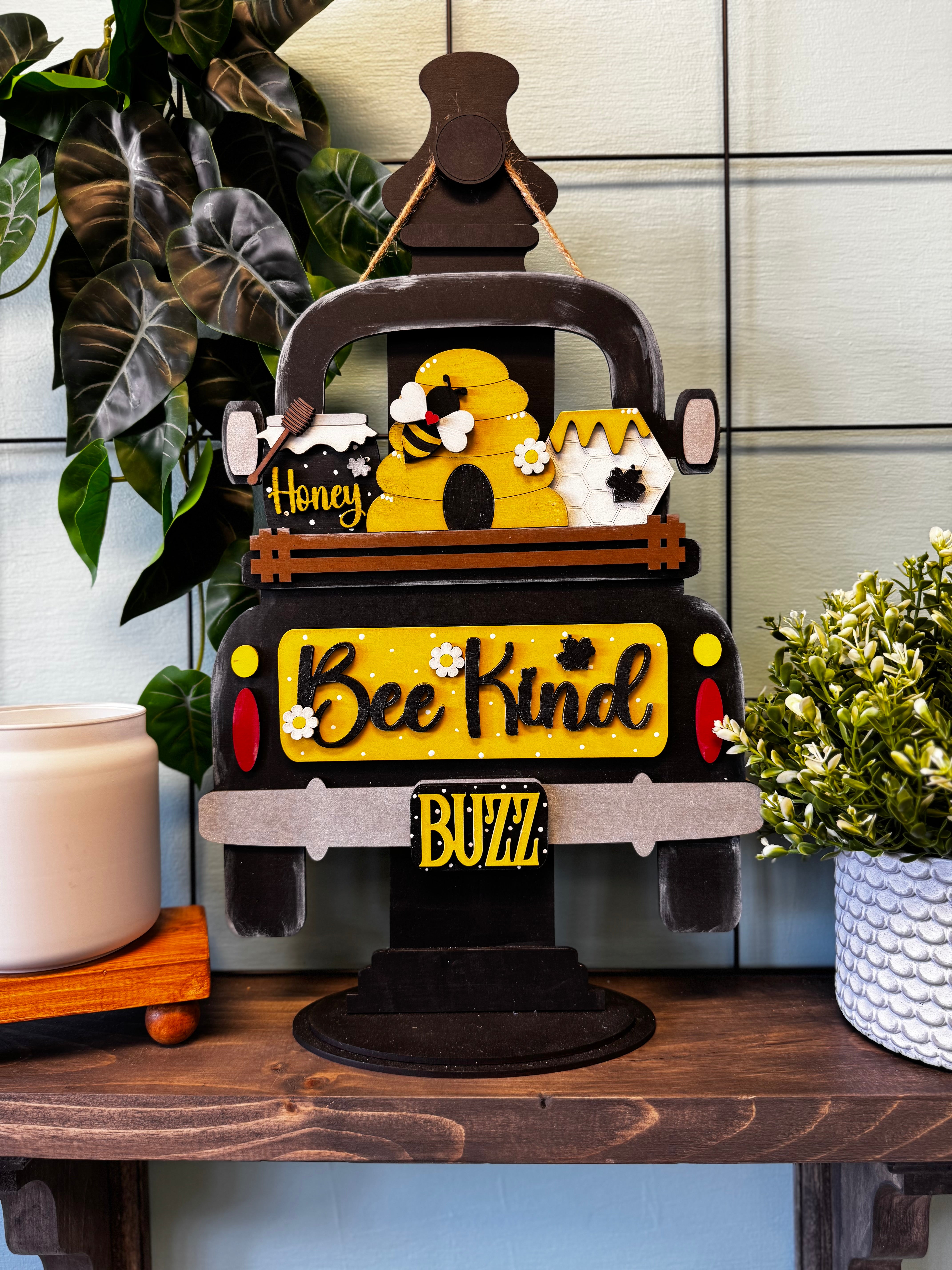 Truck Insert- Bee Kind HSH01008 – Hammer and Stain Haddon